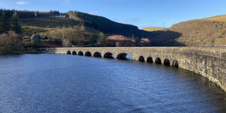 Visit the Elan Valley dams and reservoirs - Discover their history
